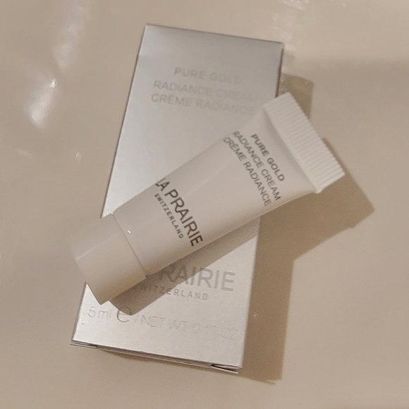 La Prairie | Skincare | La Prairie Pure Gold Radiance Cream | Poshmark